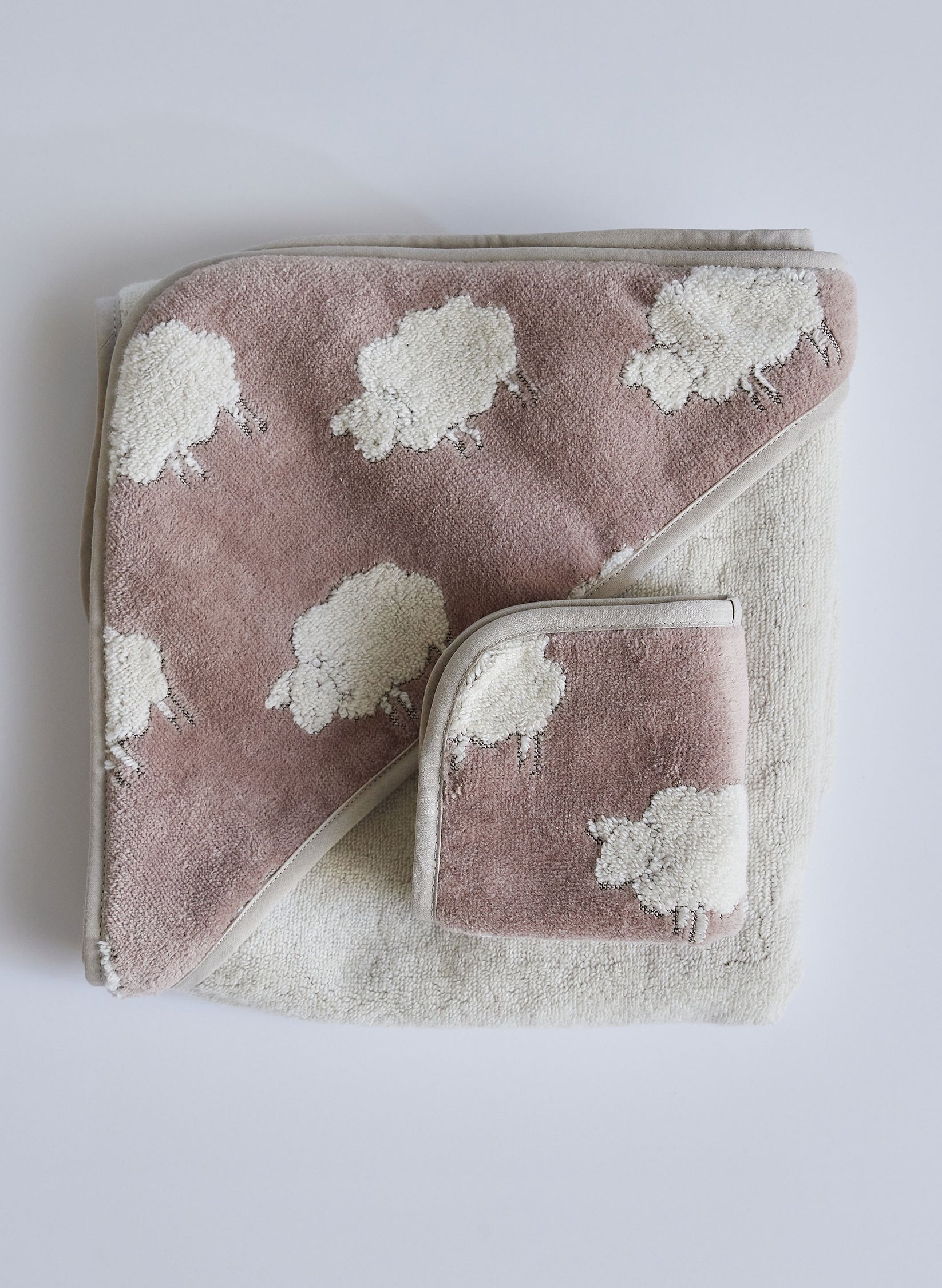 Sweet Sheep Jacquard Hooded Towel and Washcloth Set – Timo & Violet