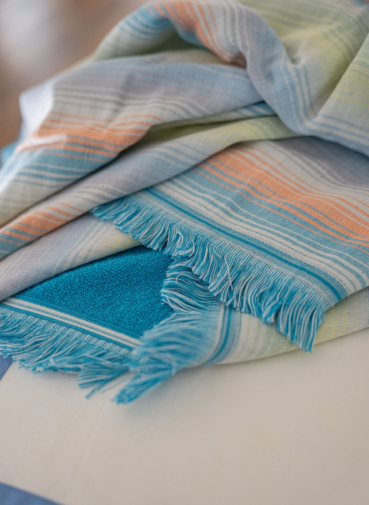 The Toujours Blanket – Timo & Violet